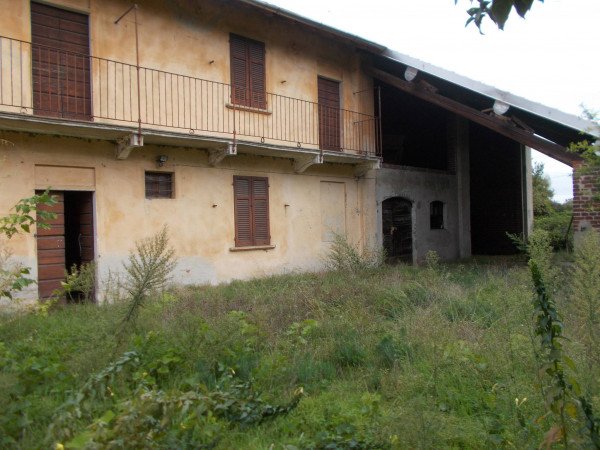 Cascina in vendita a Mortara