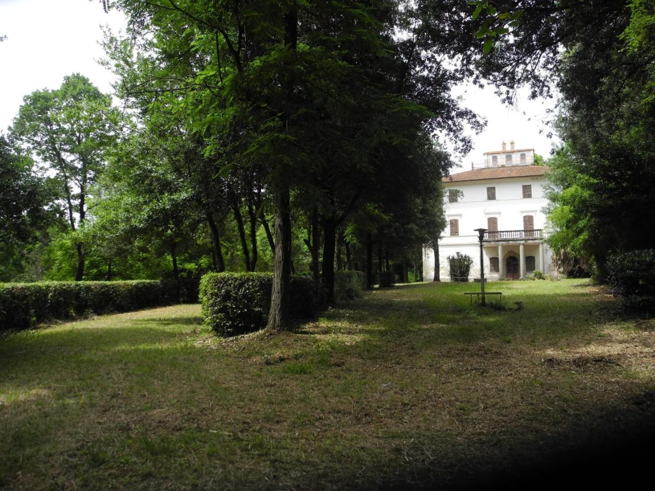 Villa in vendita a Pontedera