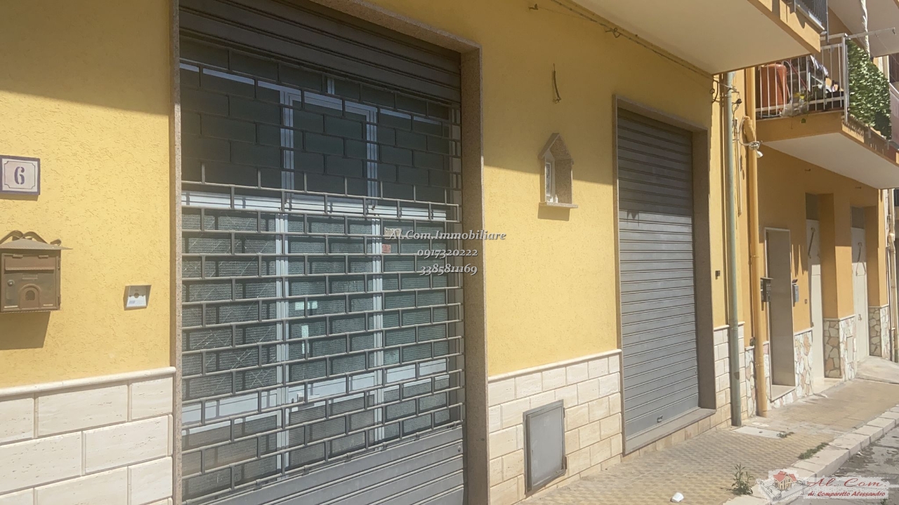 Magazzino in vendita a Palermo