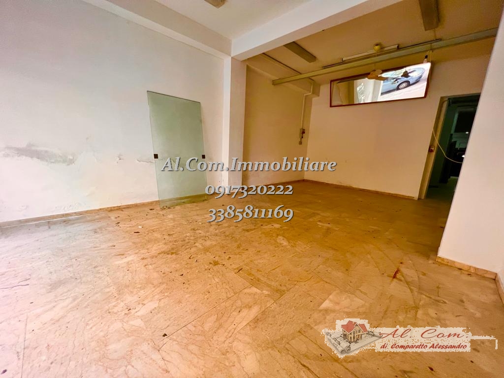 Negozio in vendita a Palermo