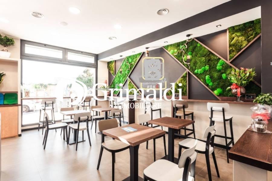 Esercizio commerciale in vendita a Seregno