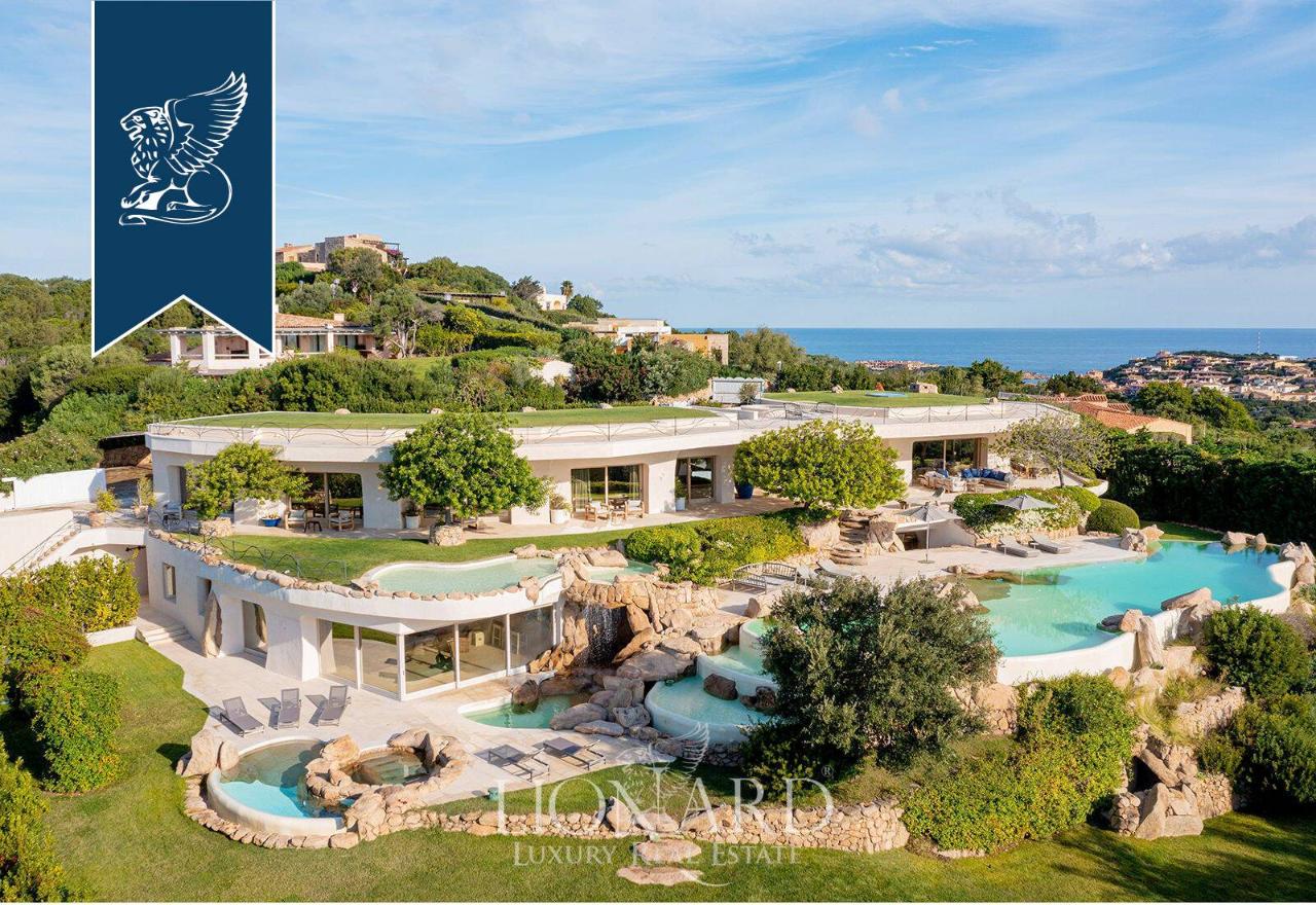 Villa in vendita a Arzachena