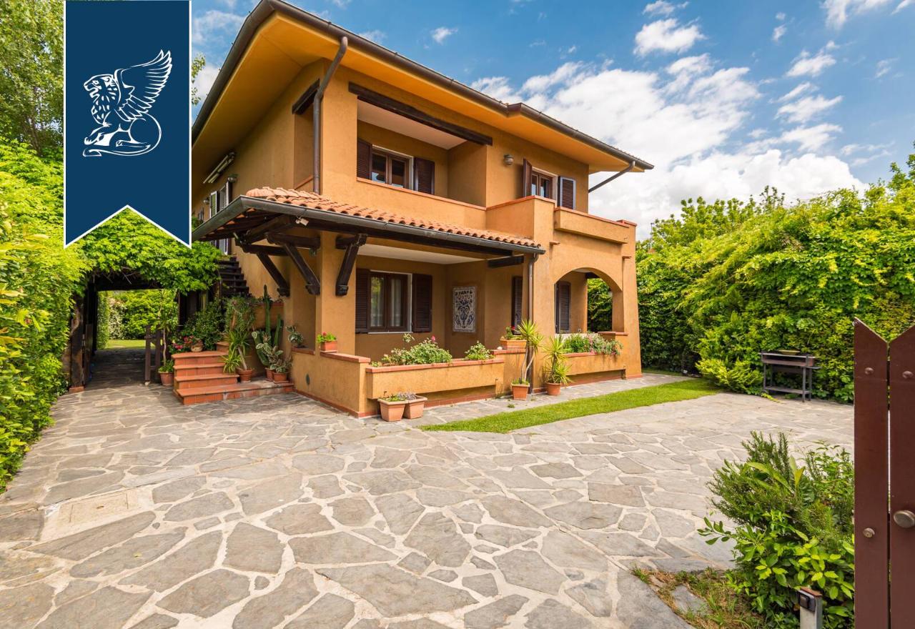 Villa in vendita a Forte Dei Marmi