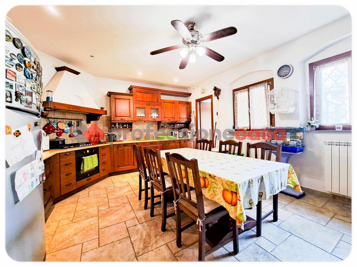 Appartamento in vendita a Livorno