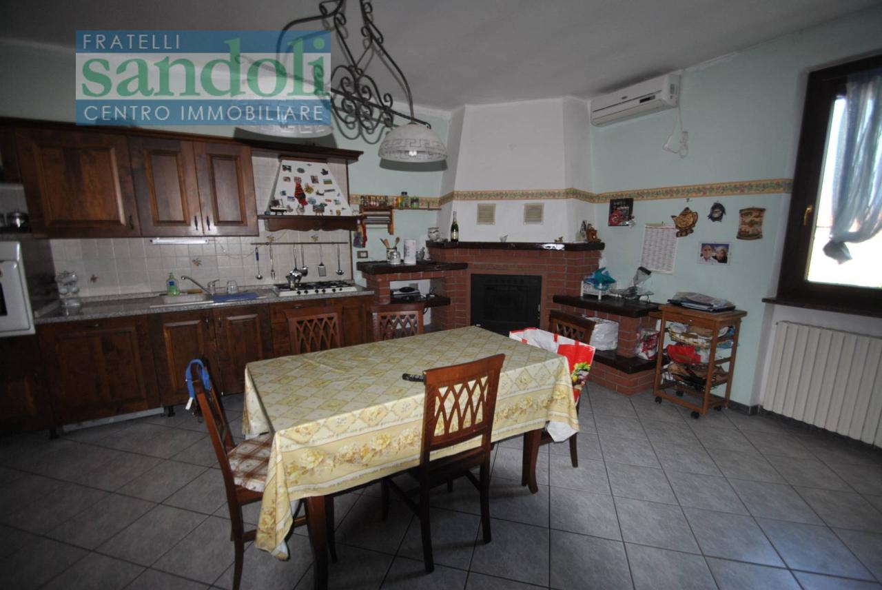 Appartamento in vendita a Pezzana