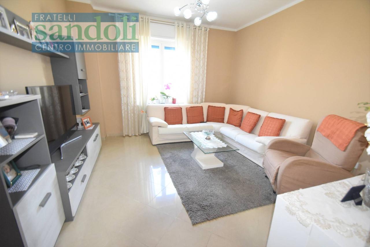 Appartamento in vendita a Vercelli