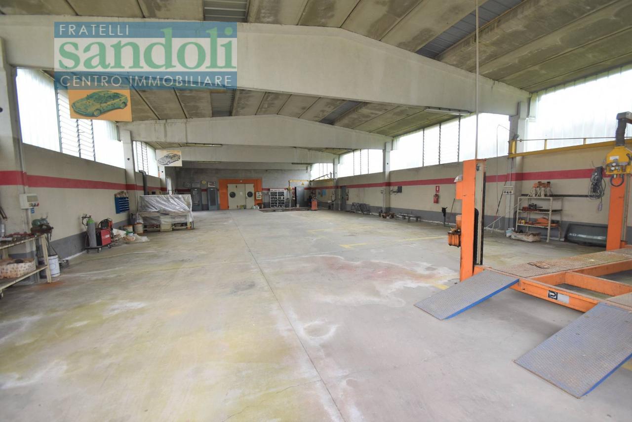 Capannone in vendita a Olcenengo