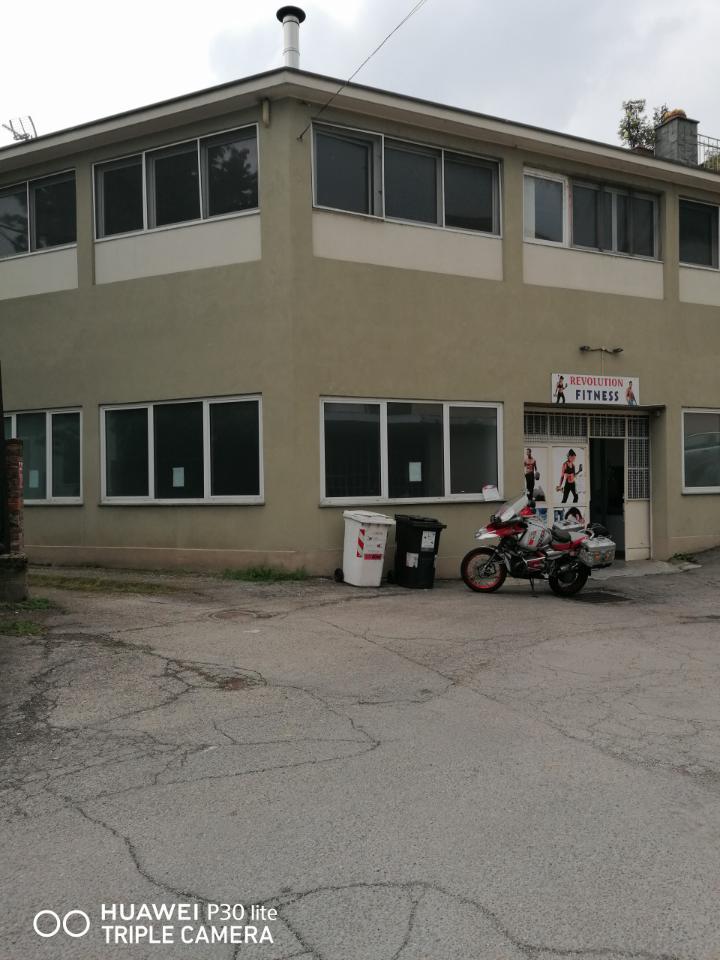 Palestra in vendita a Moncalieri