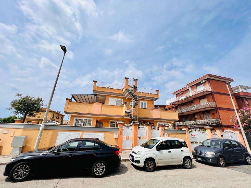 Appartamento in vendita a Pomezia