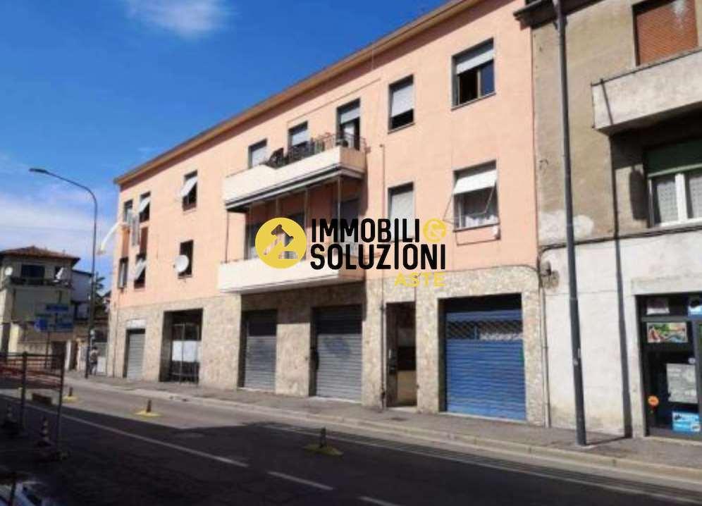 Appartamento in vendita a Brescia