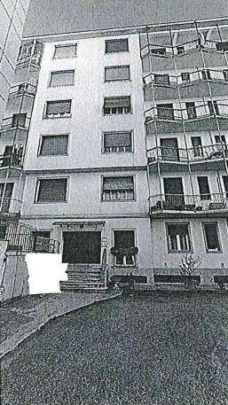 Appartamento in vendita a Voghera