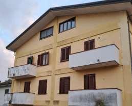 Appartamento in vendita a Castello D'Agogna