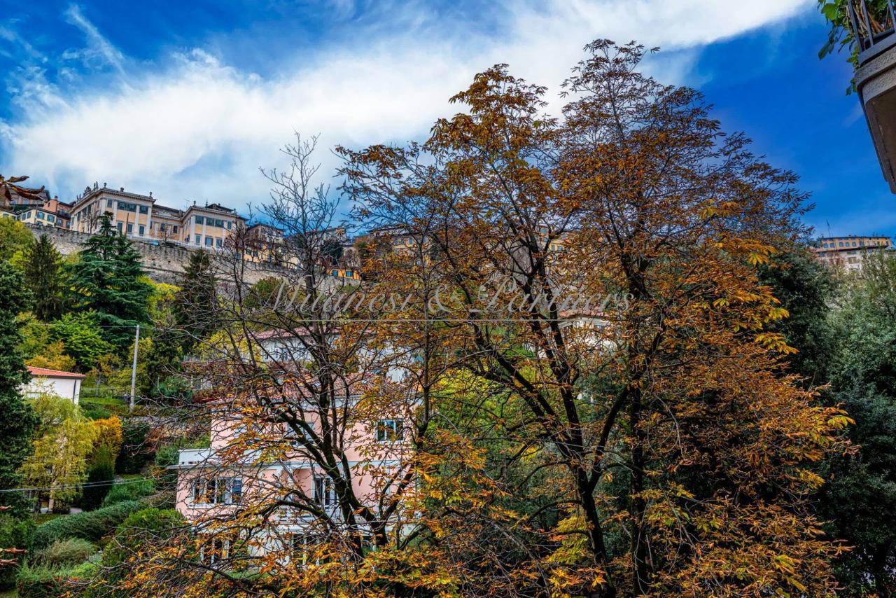 Appartamento in vendita a Bergamo
