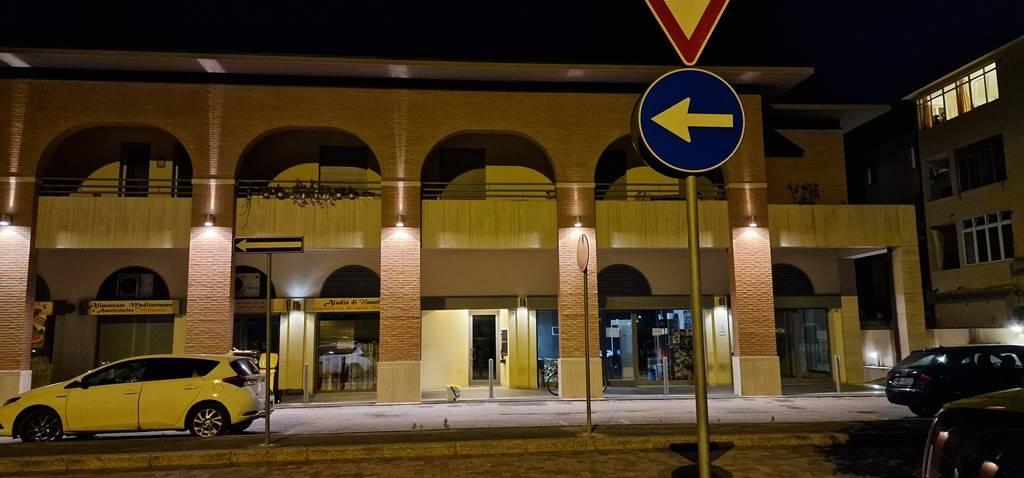 Negozio in vendita a Forli'