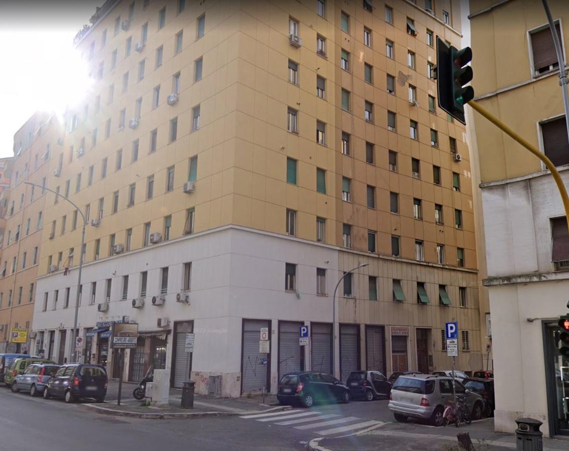 Negozio in vendita a Roma
