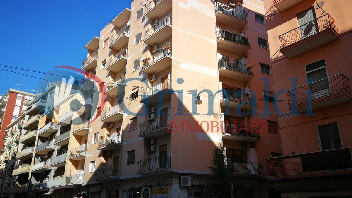 Appartamento in vendita a Taranto