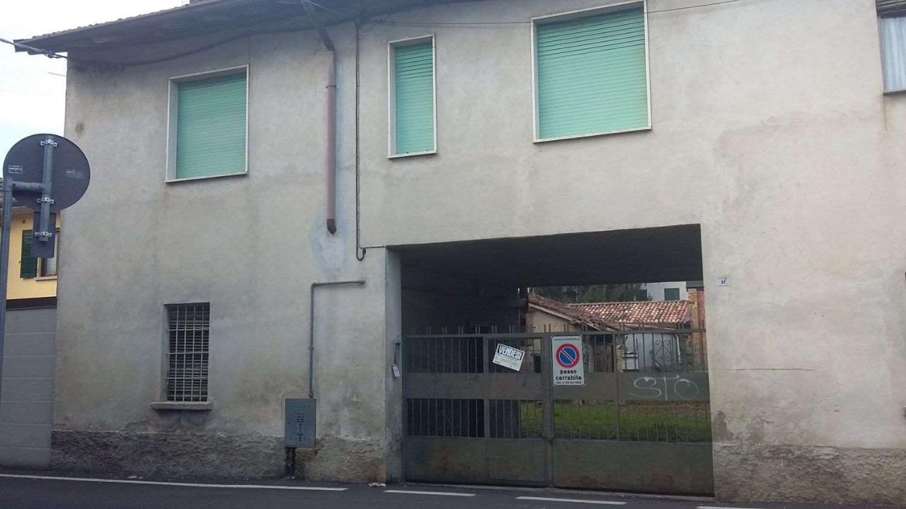 Casa indipendente in vendita a Fontanella