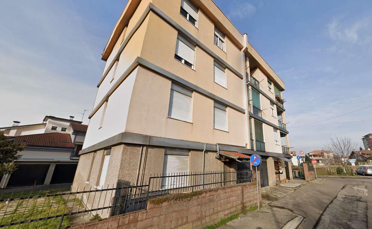 Appartamento in vendita a Lazzate