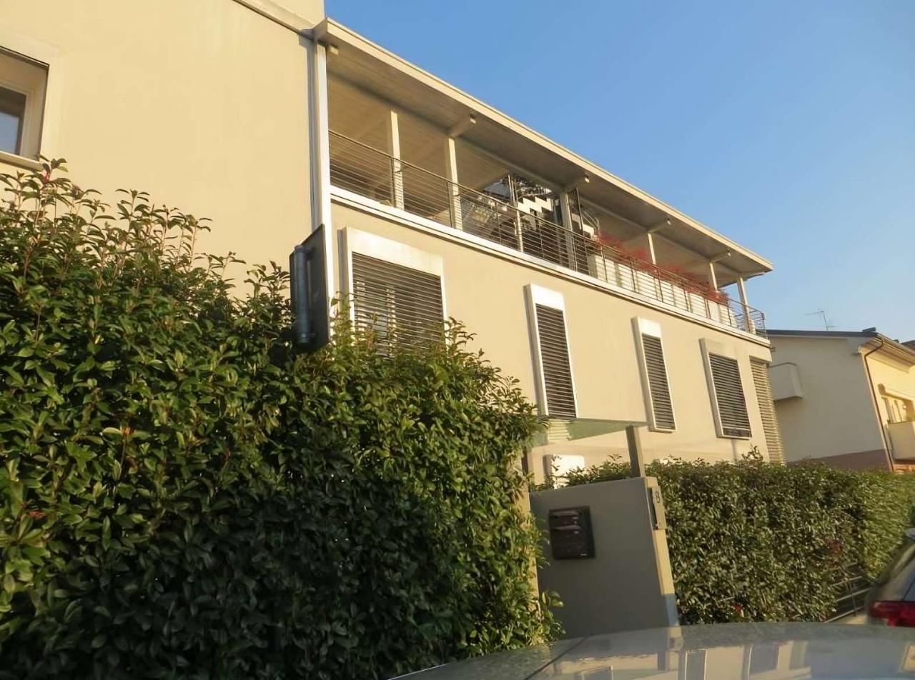 Appartamento in vendita a Biassono