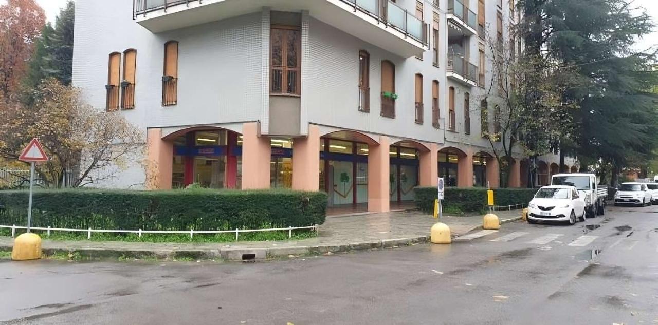 Capannone in vendita a Brugherio