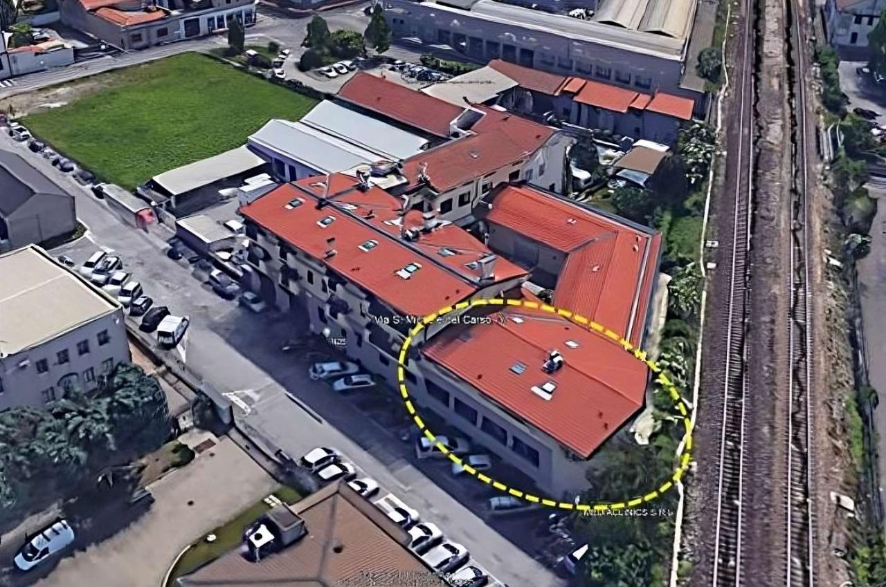 Palazzina commerciale in vendita a Lissone