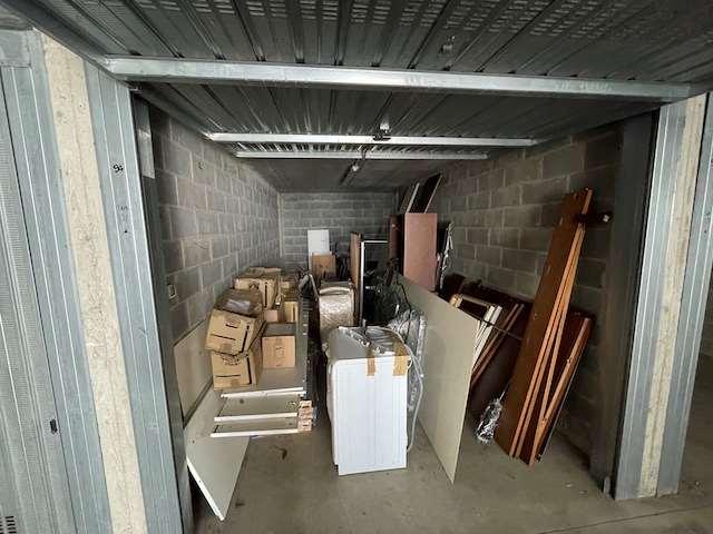 Garage - Posto auto in vendita a Villasanta