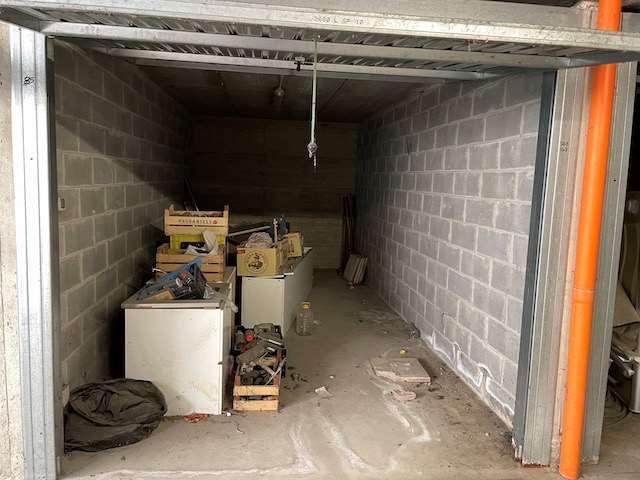 Garage - Posto auto in vendita a Villasanta