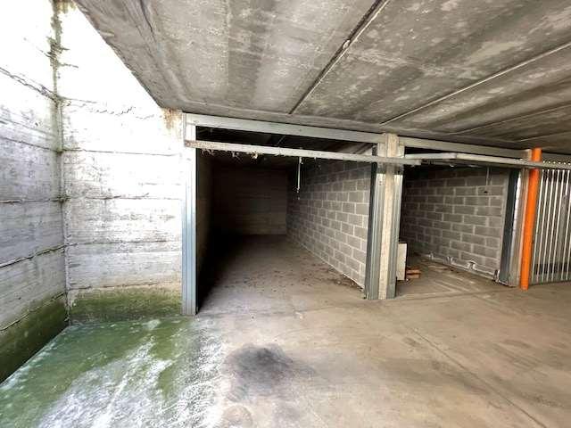 Garage - Posto auto in vendita a Villasanta