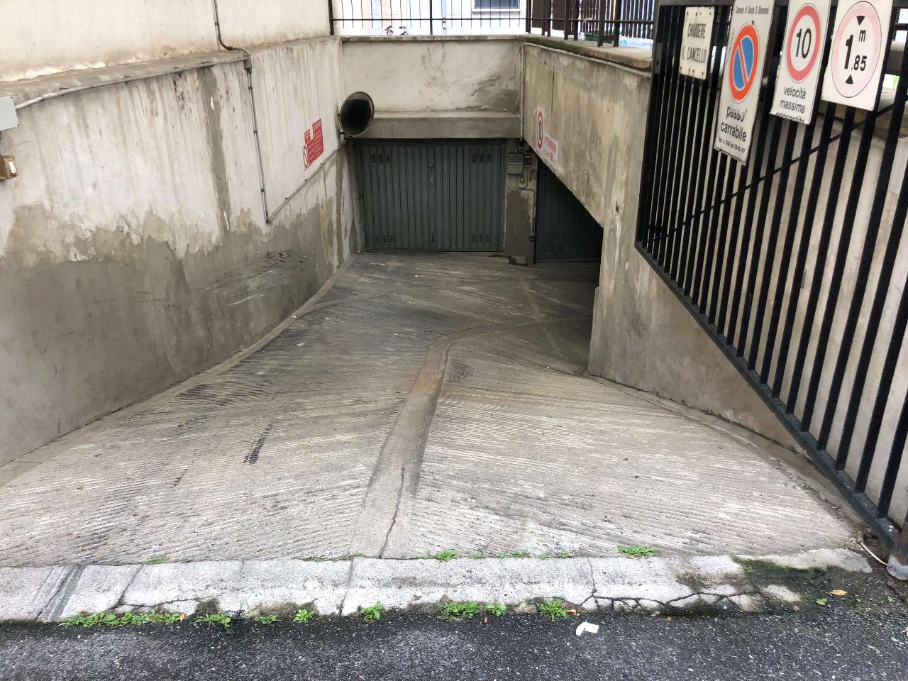 Garage - Posto auto in vendita a Sesto San Giovanni