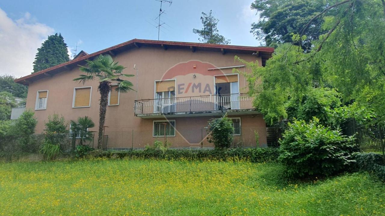 Villa in vendita a Induno Olona
