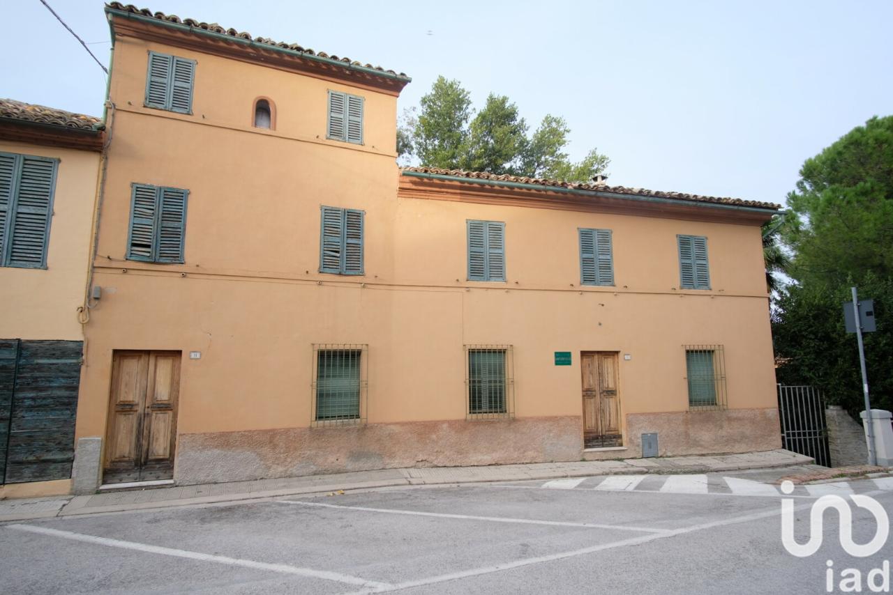 Casa indipendente in vendita a Belvedere Ostrense