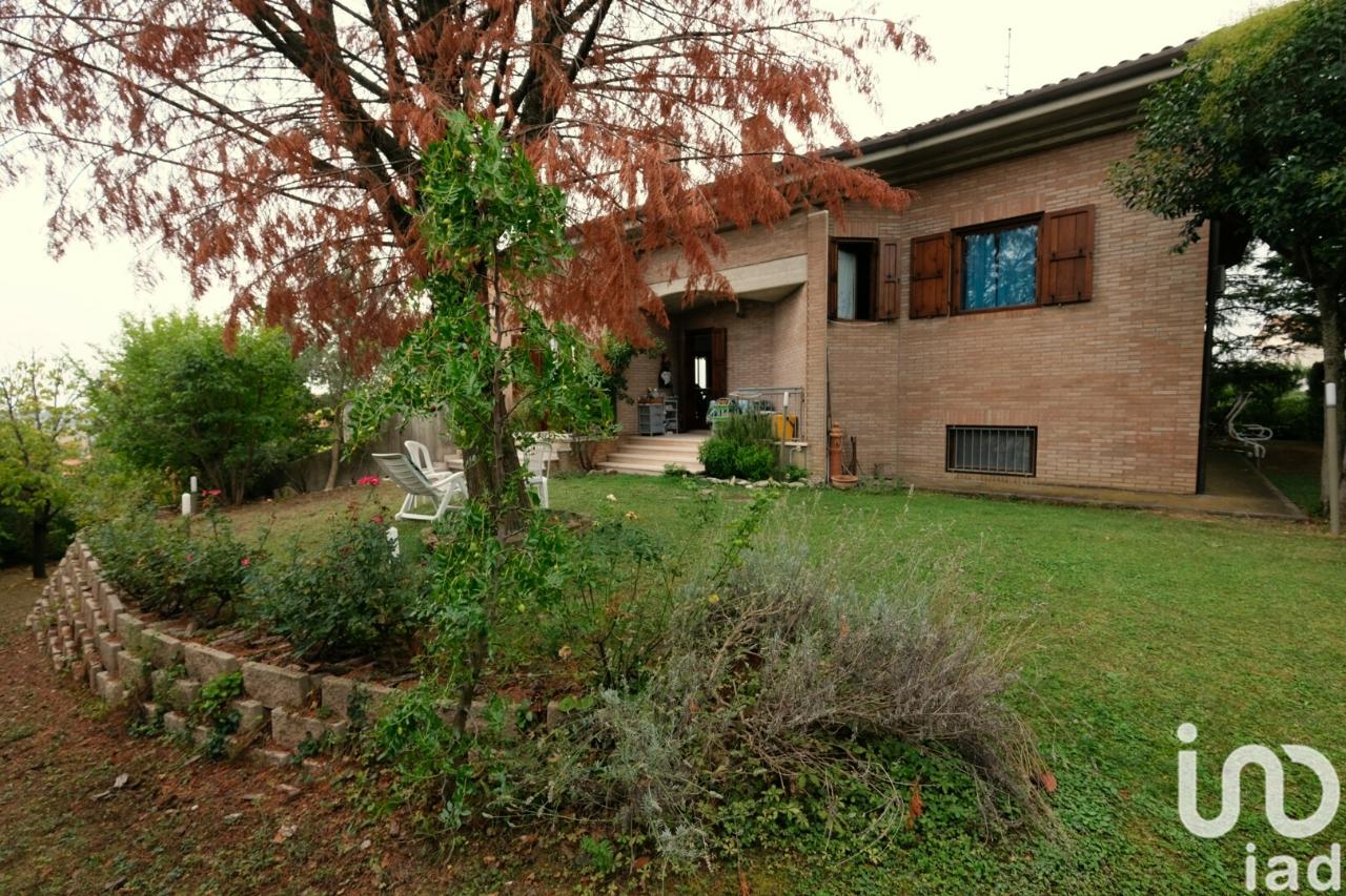 Villa in vendita a Belvedere Ostrense