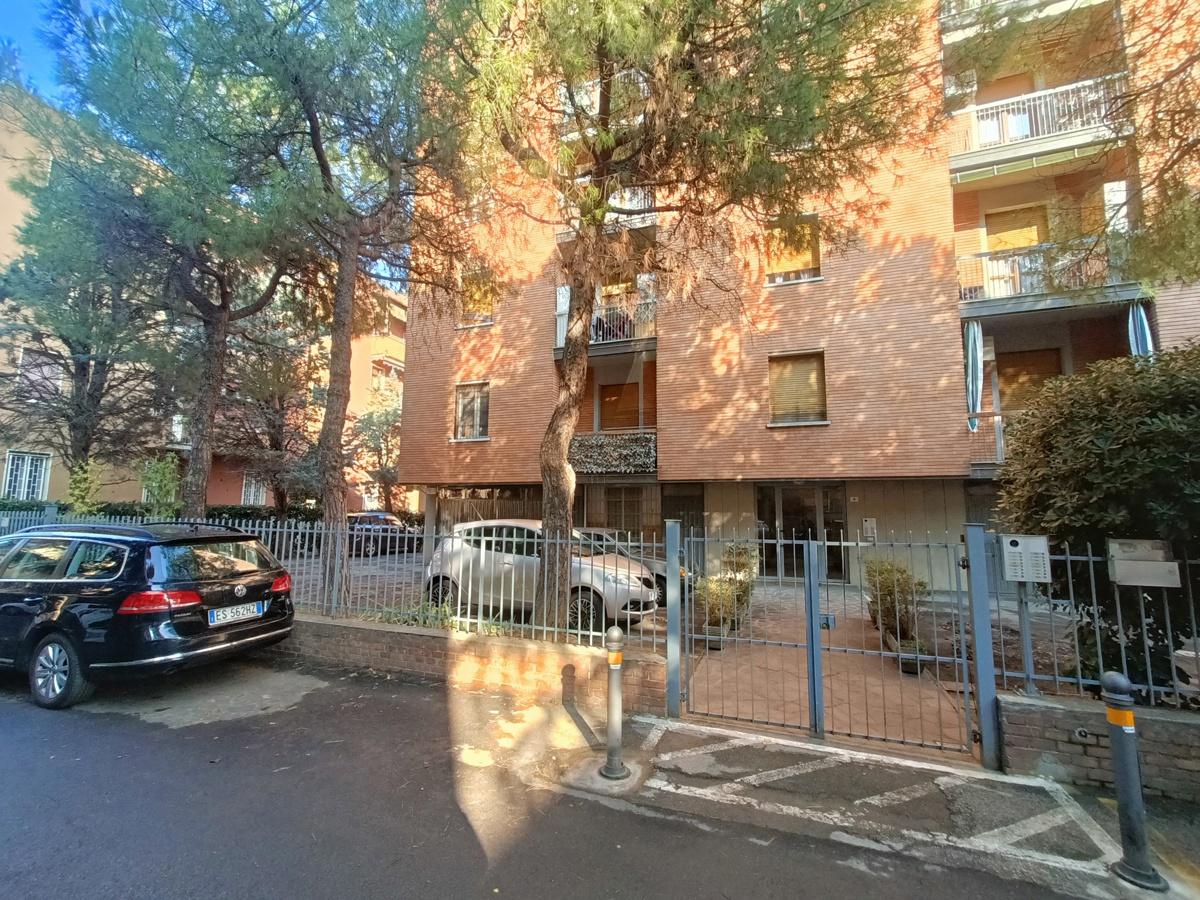 Appartamento in vendita a Bologna