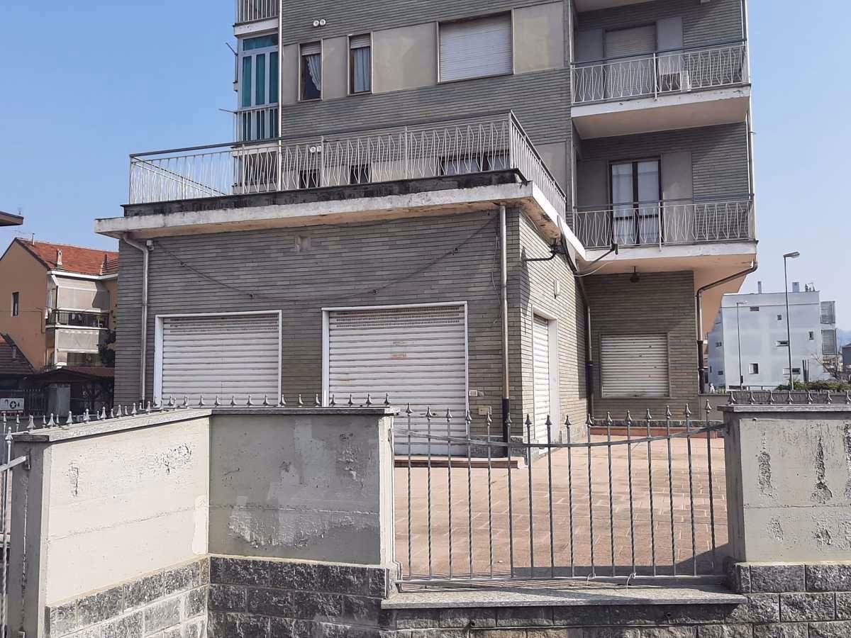 Negozio in vendita a Moncalieri