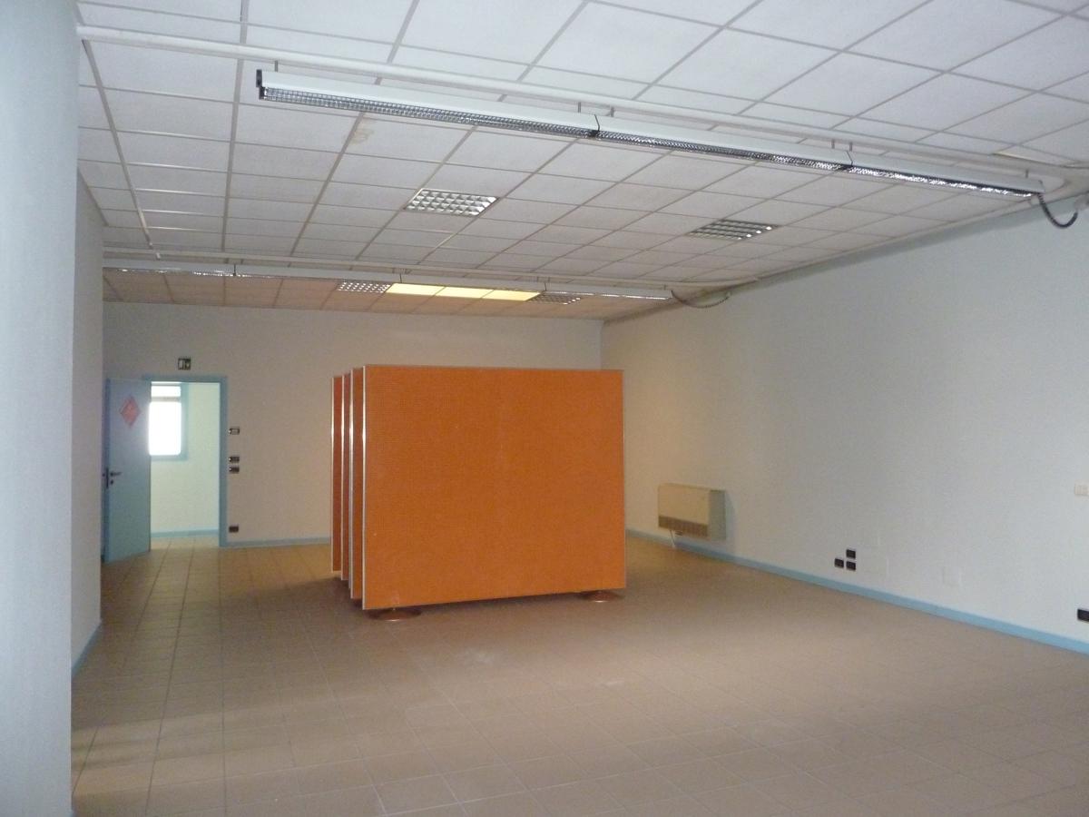 Ufficio in affitto a Quarto D'Altino
