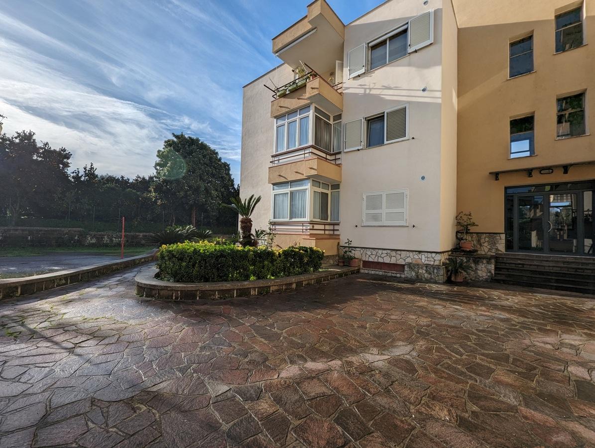 Appartamento in vendita a Bacoli