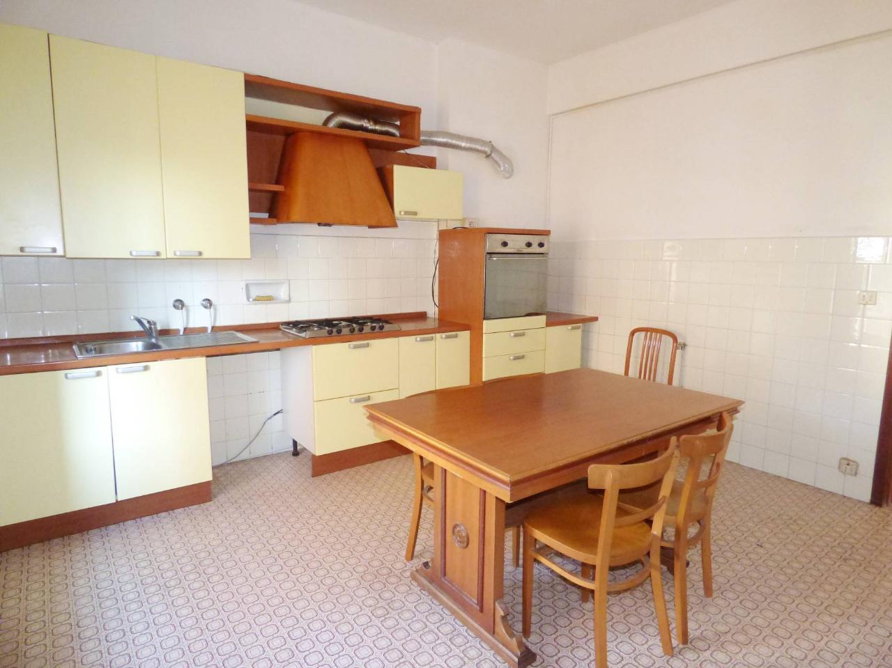 Appartamento in vendita a Moconesi