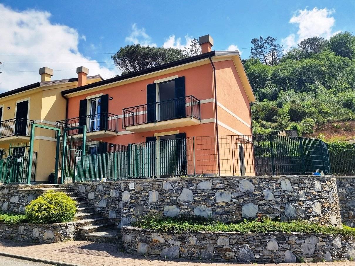 Villa in vendita a San Colombano Certenoli