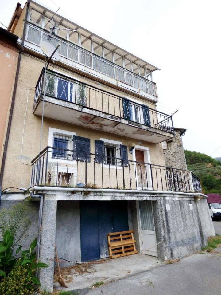 Casa indipendente in vendita a Neirone