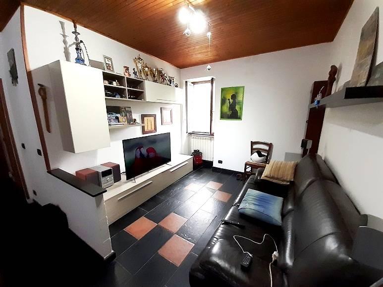 Casa indipendente in vendita a Lorsica