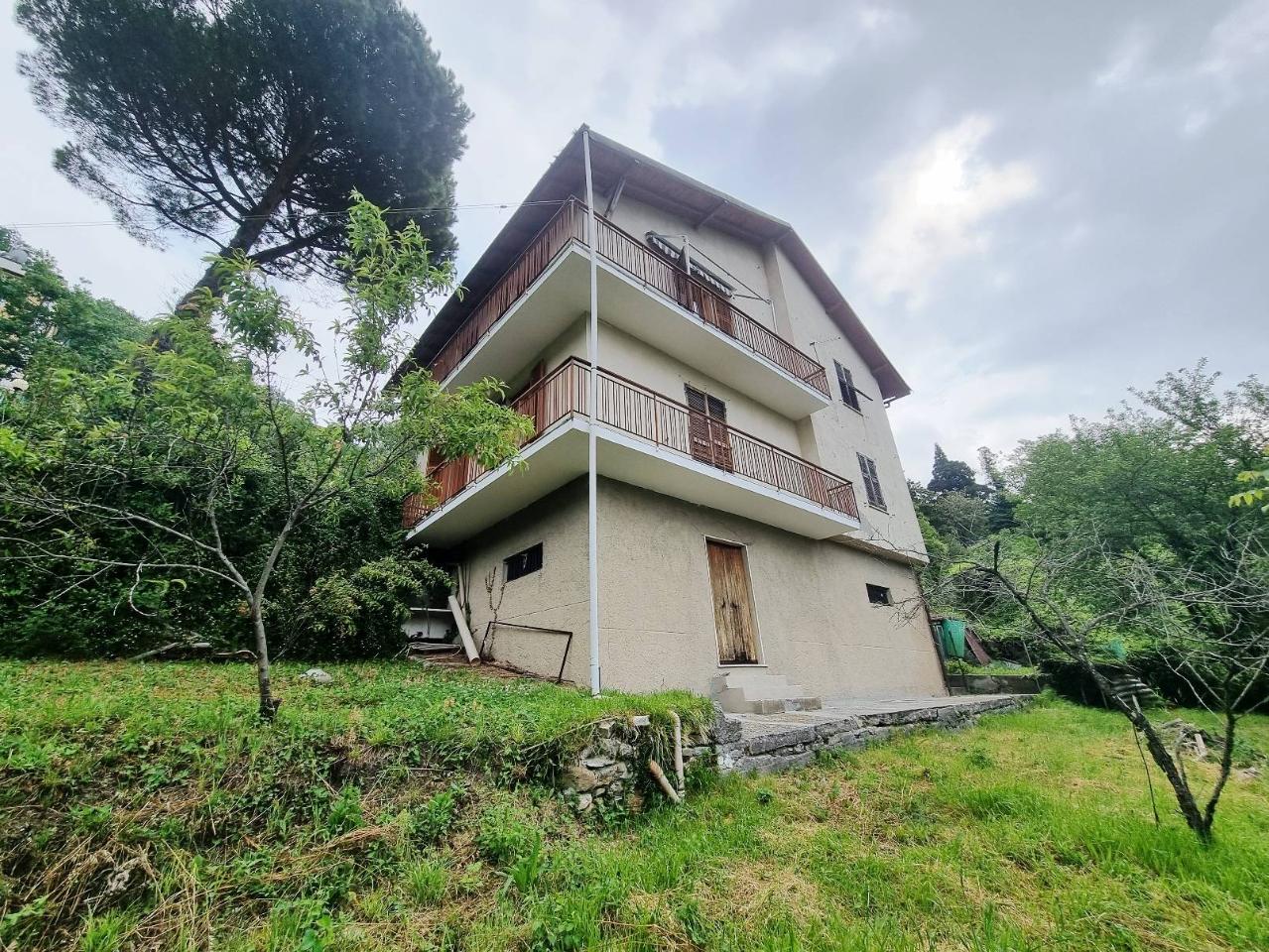 Villa in vendita a Davagna