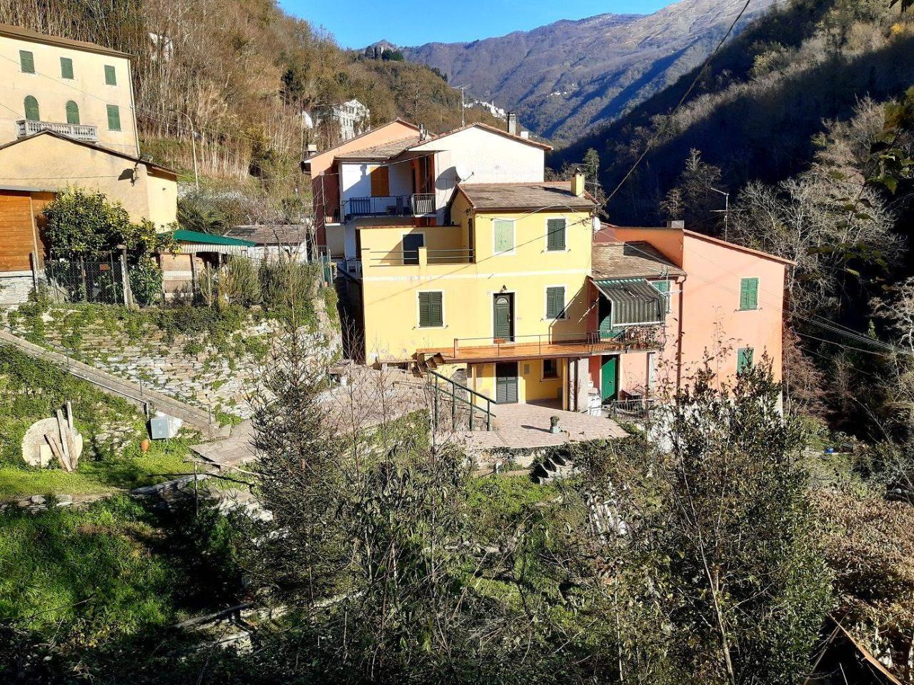 Casa indipendente in vendita a Lorsica