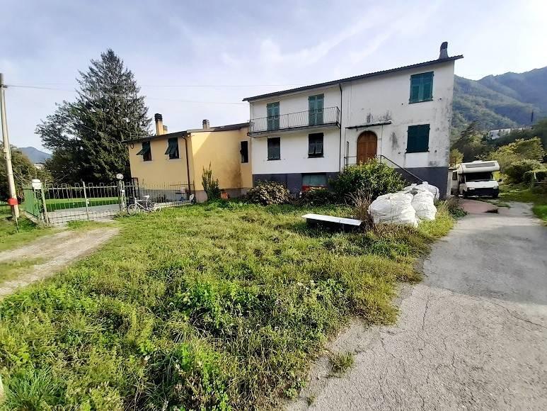 Appartamento in vendita a Moconesi