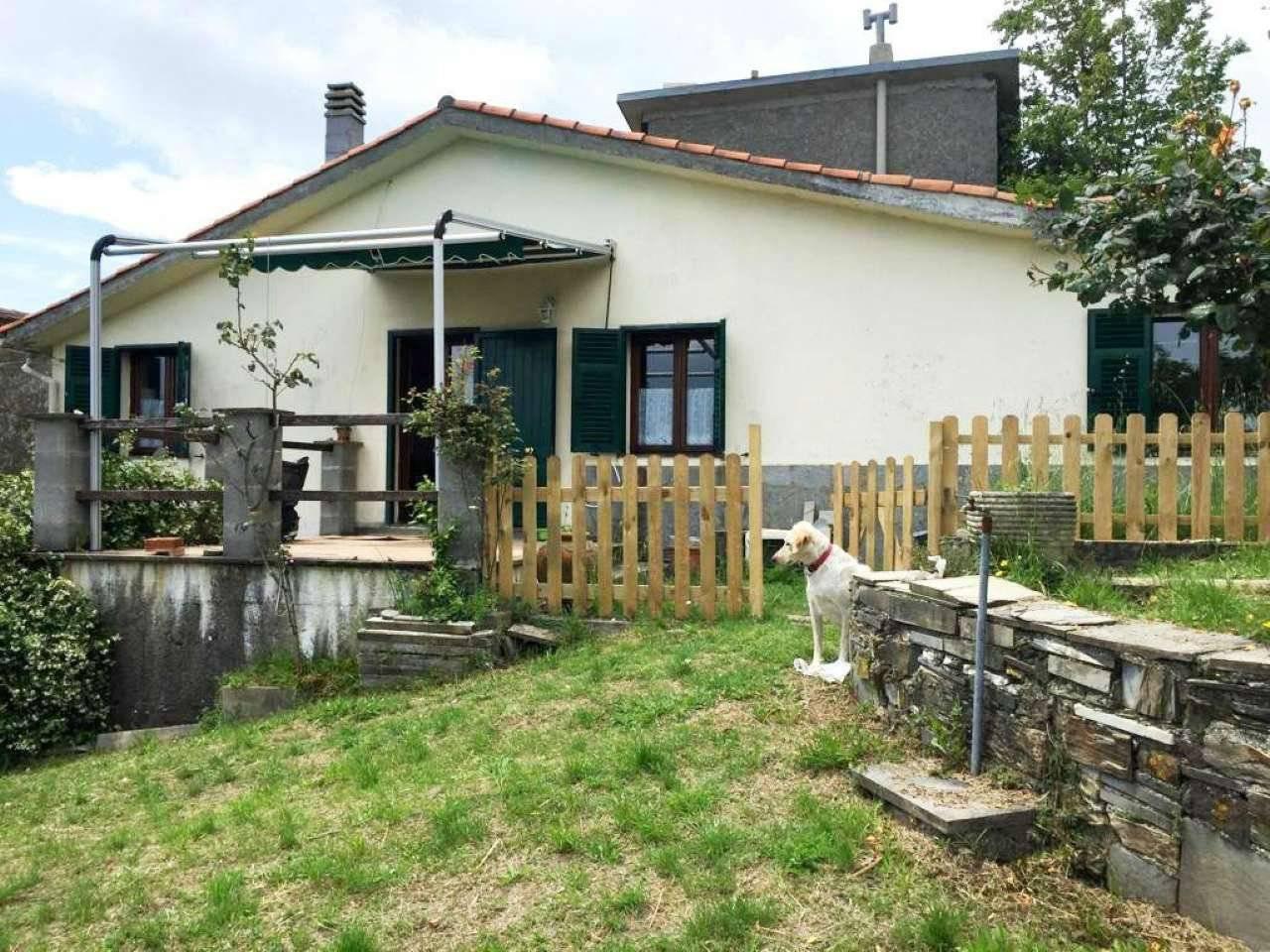Casa indipendente in vendita a Moconesi