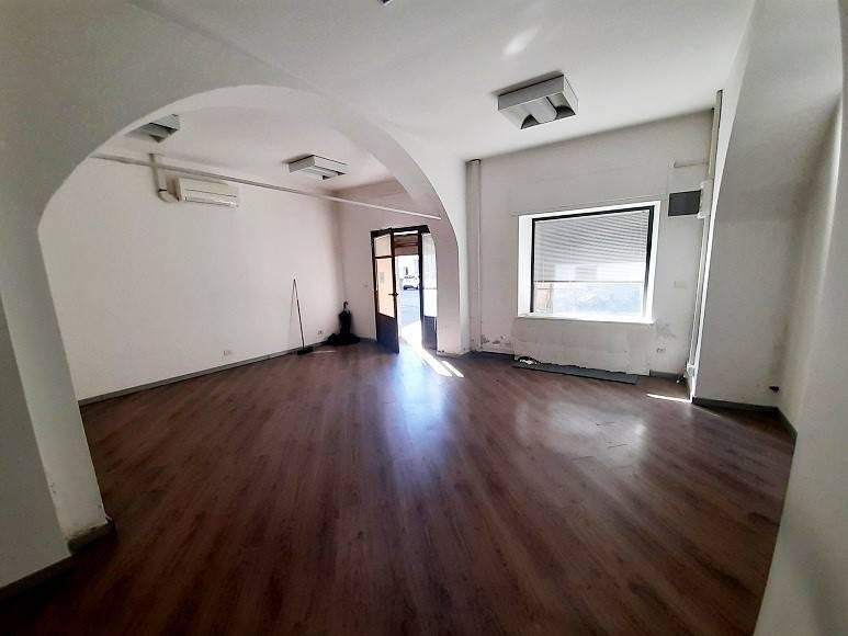 Locale commerciale in vendita a Cicagna