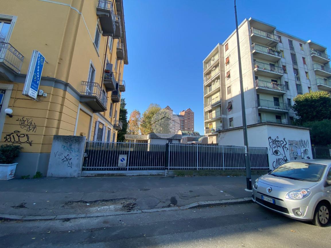 Box in vendita a Milano