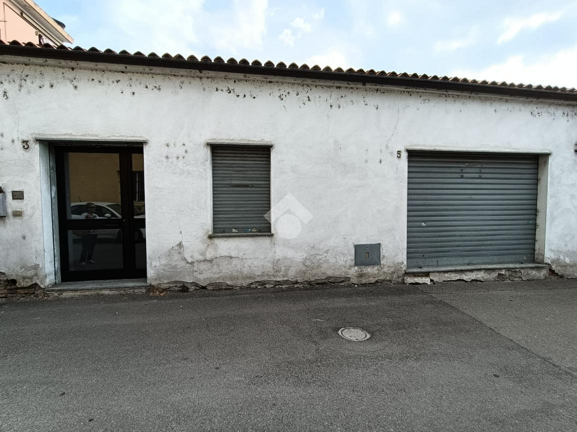 Ufficio in vendita a Livorno Ferraris