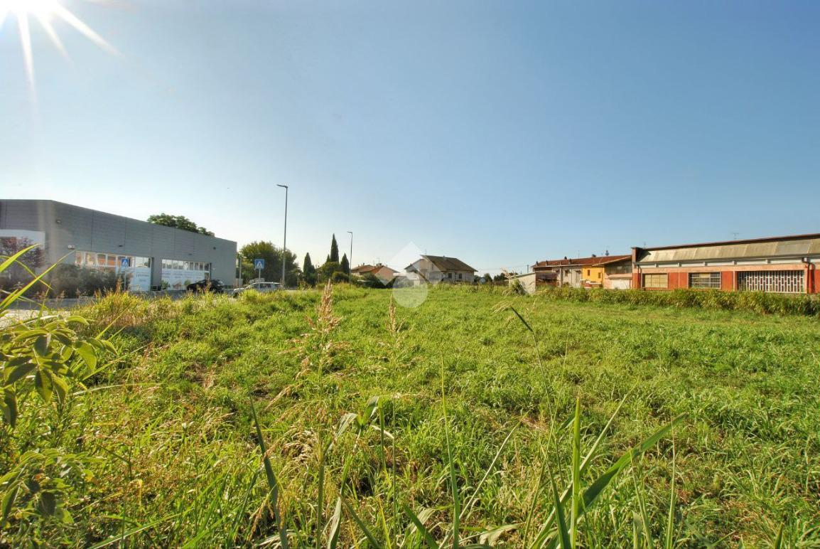 Terreno edificabile in vendita a Saluggia