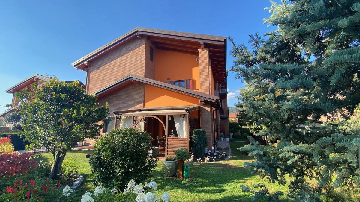 Villa a schiera in vendita a Sotto Il Monte Giovanni Xxiii
