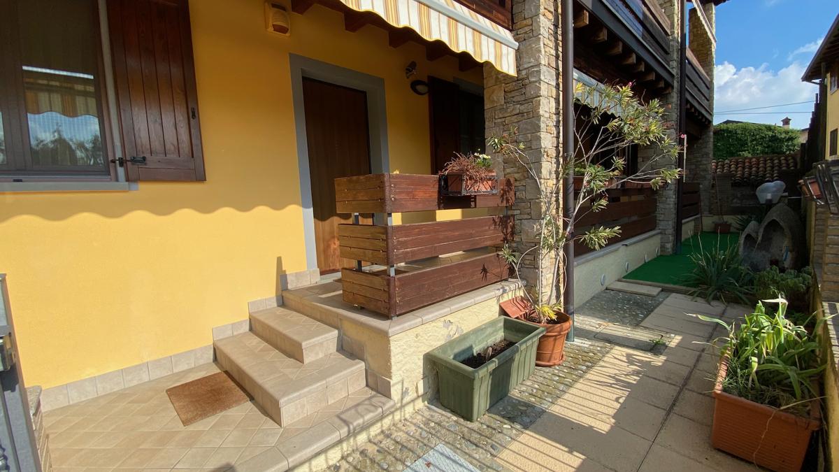 Appartamento in vendita a Sotto Il Monte Giovanni Xxiii